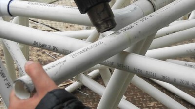 MECHANICAL WALKING MACHINE