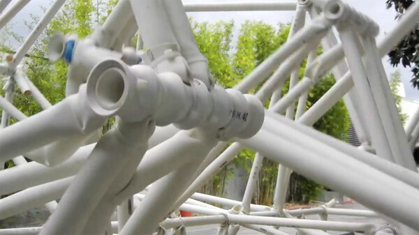 MECHANICAL WALKING MACHINE